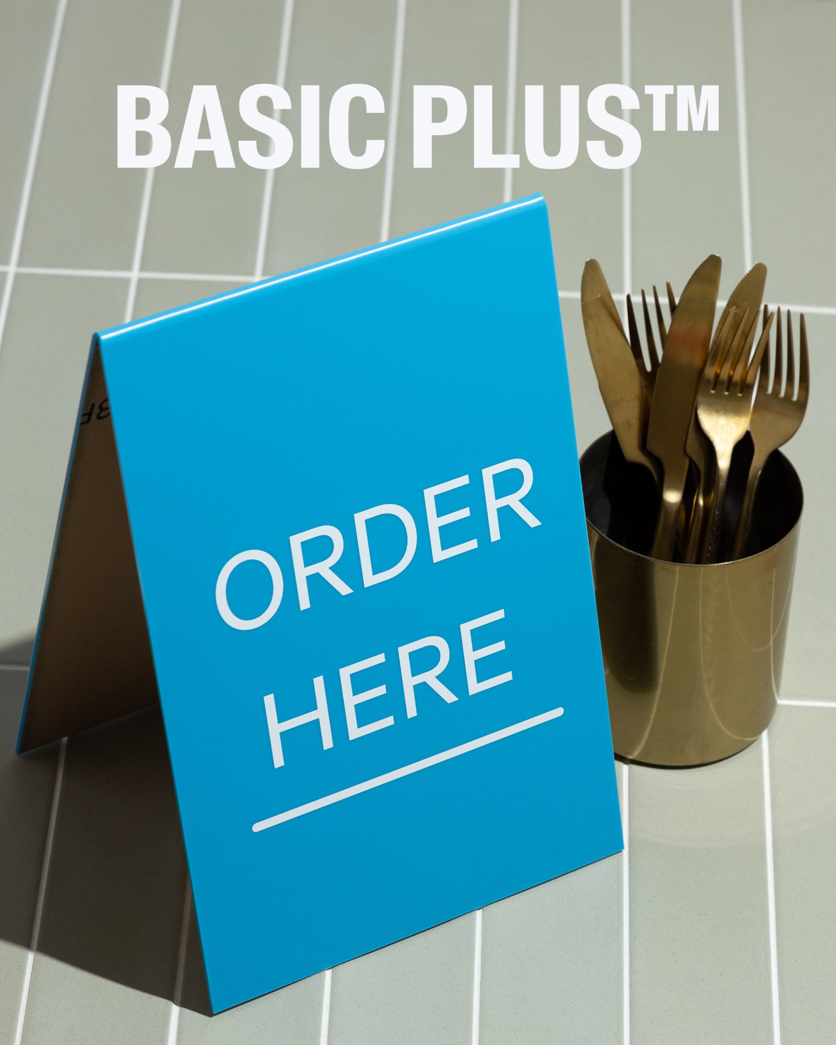 Countertop Acrylic Sign – Basic Plus